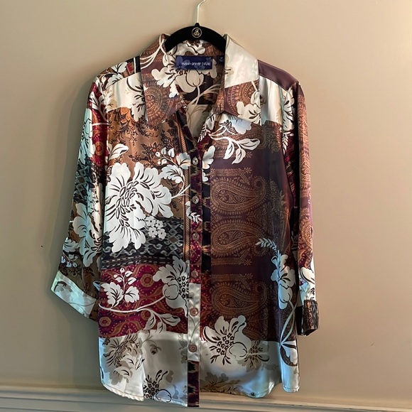 Susan Graver | Tops | Susan Graver Blouse Size Medium | Poshmark